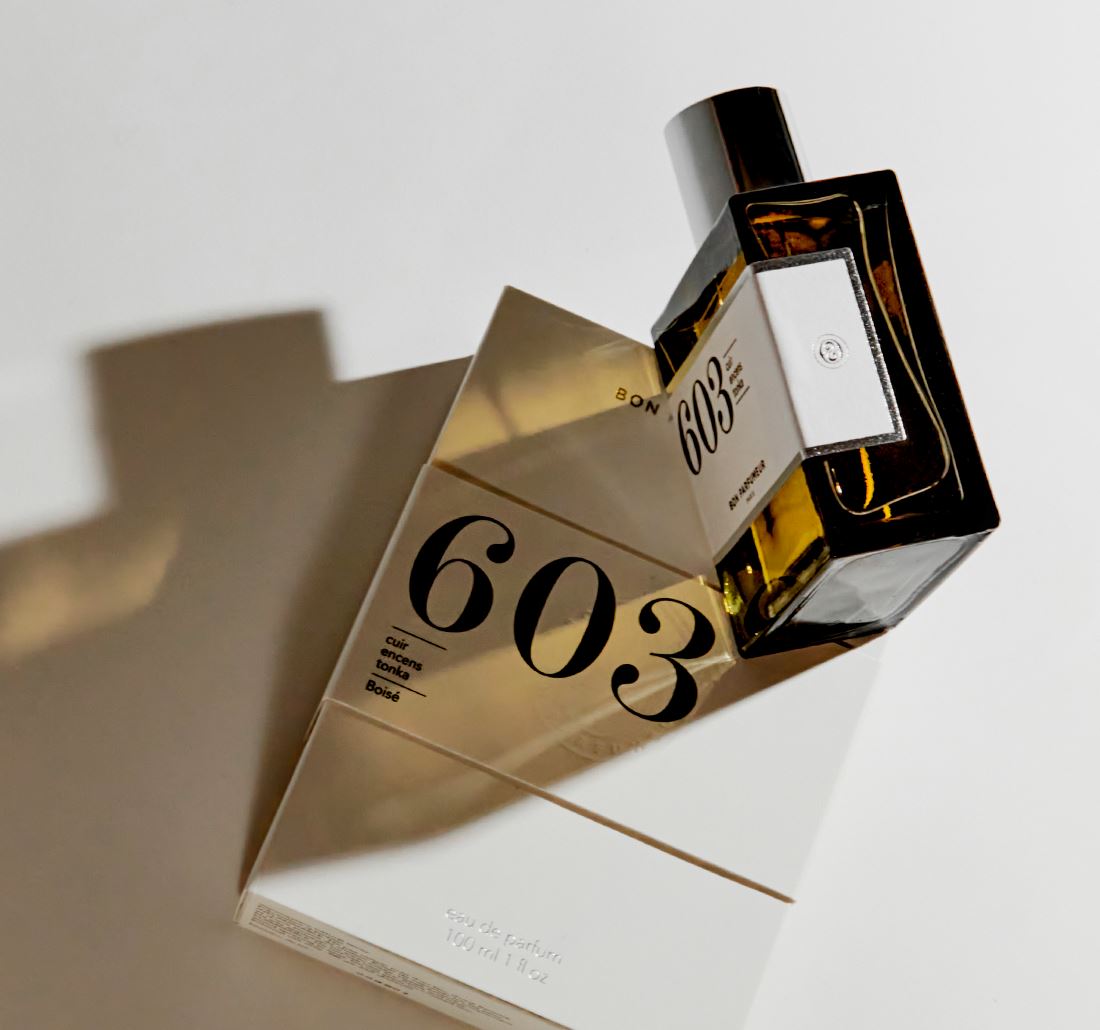 Making a perfume by expression - Bon Parfumeur